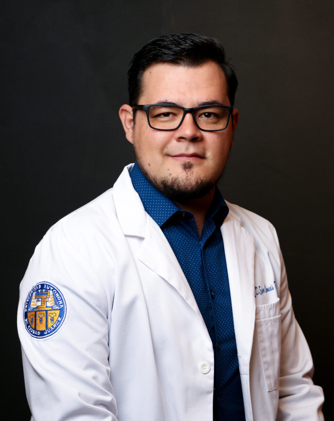Dr. Edgar Llanas | Dentista en Cd Juarez